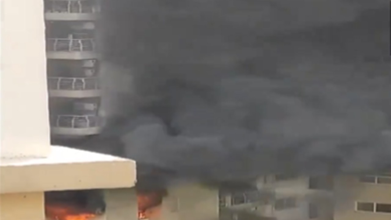 Sparks from AC leads to massive fire in Noida residential society ...